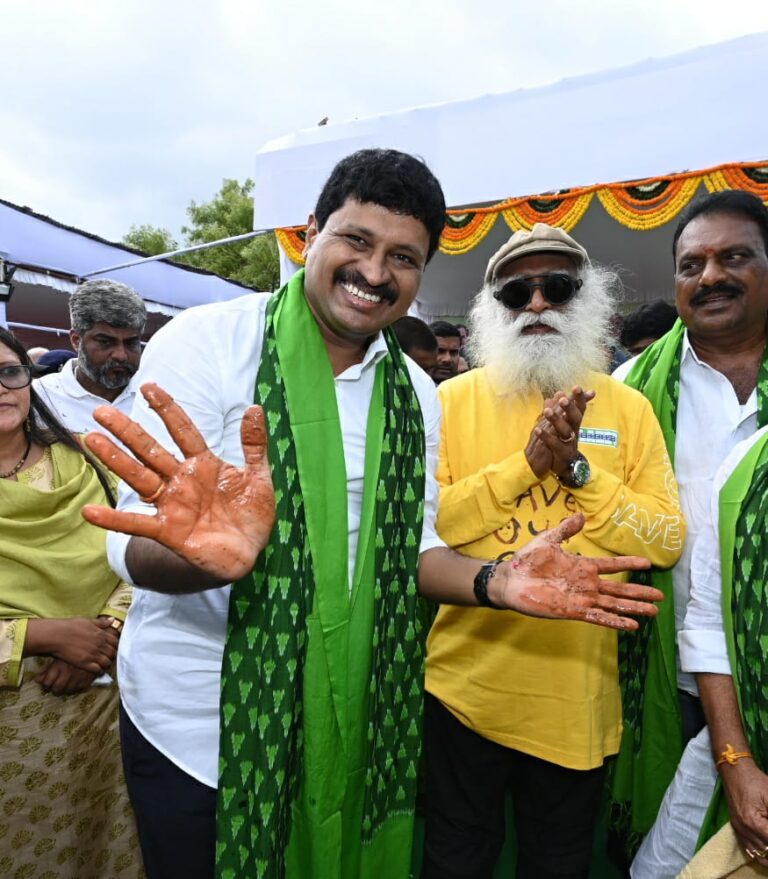 MP Santosh joins Jaggi's 'Save Soil' | Excel India Online | National ...